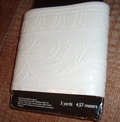 White Paintable Embossed Wallpaper Borders