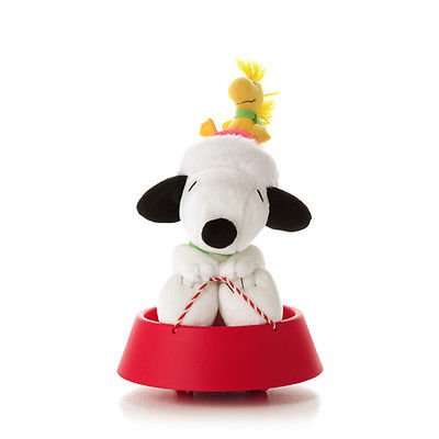 Hallmark Animated Sledding Snoopy Christmas Spinning Toy Sporting Goods ...