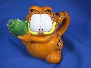 Amazon.com | Garfield Teapot with Fish Spout: Teapots