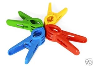 Giant Clothes Pegs - (x4)- STRONG GRIP - FOR JEANS / BLANKETS: Amazon ...