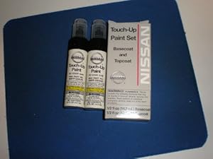 Amazon.com: Nissan Touch up Paint .5oz 2-in-1 Applicator (QAB Pearl ...