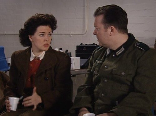 Extra Cast and Characters | TVGuide.com