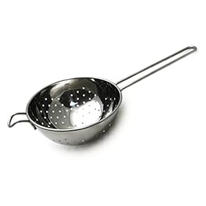 Amazon.com: Stainless Steel Strainer/Colander with Long Handle: Kitchen ...