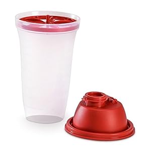 Amazon.com - Tupperware Quick Shake Container, Red - Gravy Mixer