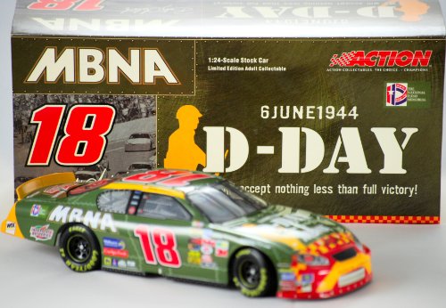 2004 - Action - NASCAR - Bobby LaBonte #18 - MBNA / D-Day 60th ...