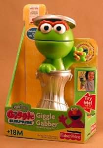 Amazon.com: Sesame Street Giggle Surprise: Oscar the Grouch Giggle ...
