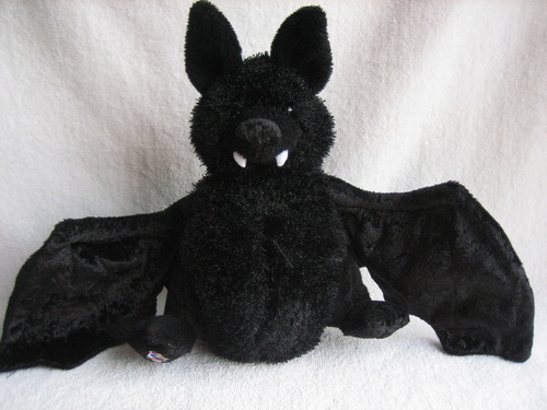 Amazon.com: Ganz Webkinz Bat 8.5" Plush, Black: Toys & Games