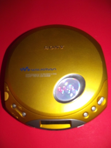 Amazon.com : Sony D-E350 Portable CD Player : Personal Cd Players : MP3 ...