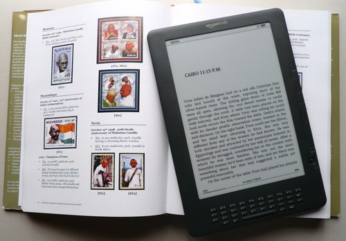 Kindle DX, Free 3G, 9.7" E Ink Display, 3G Works Globally | Greatest ...