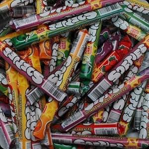 Softies Fruit Flavoured Chewy Candy Sticks Sweets Tub of 200: Amazon.co ...