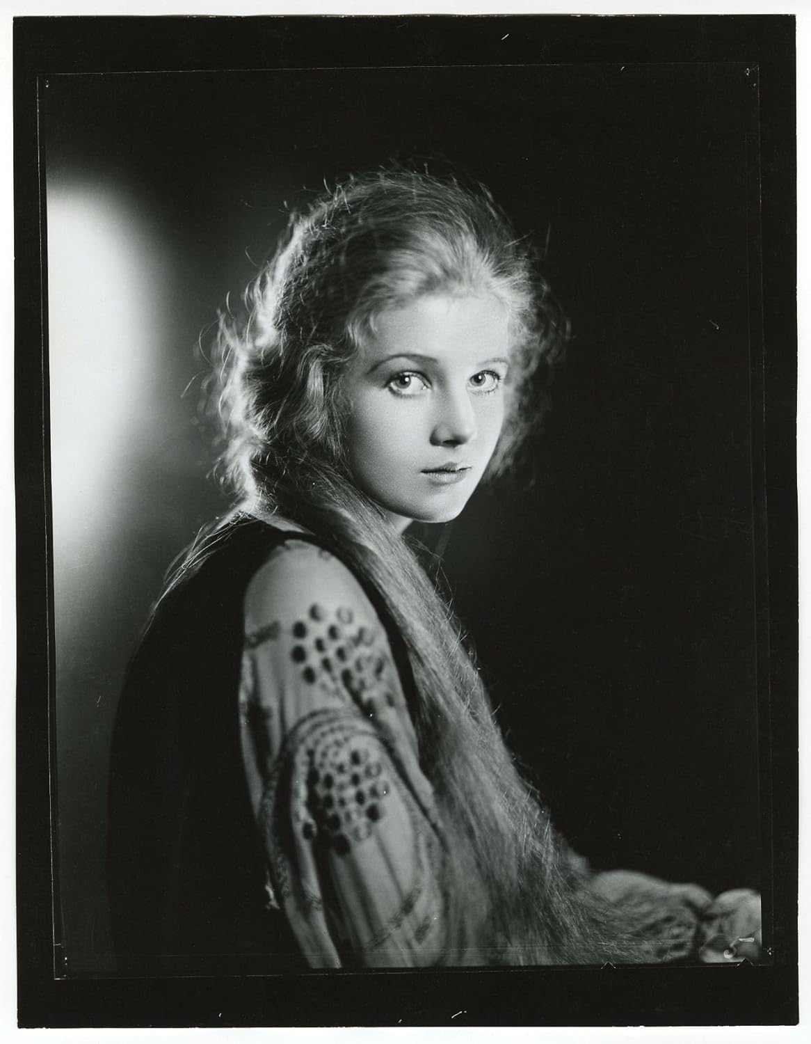 Ann Harding | Vintage portraits, Portrait, Ann harding
