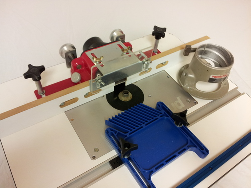 Freud RTP1000 Ultimate Portable Router Table ( 18 1/2-Inch x 23 1/2 ...