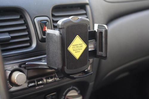 Smartphone mount - what are you using? | VW Vortex - Volkswagen Forum